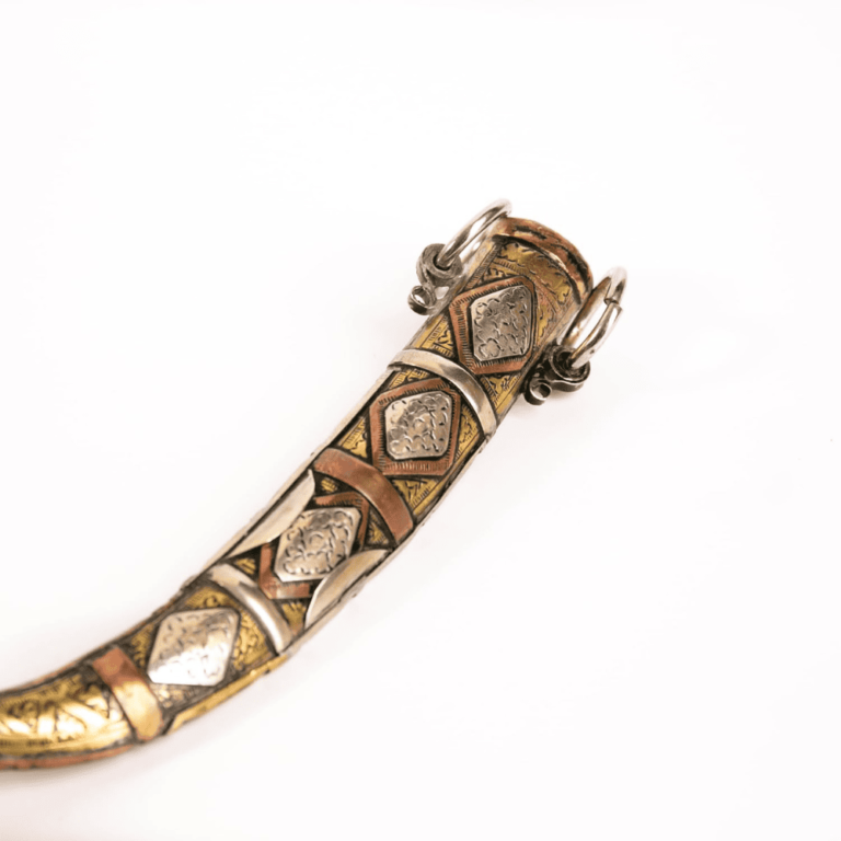 Handcrafted Moroccan Koummya Dagger – Authentic Berber Knife