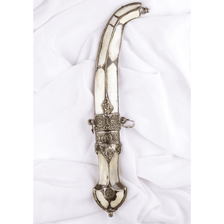 Handmade Moroccan Koummya Dagger | Berber Craftsmanship