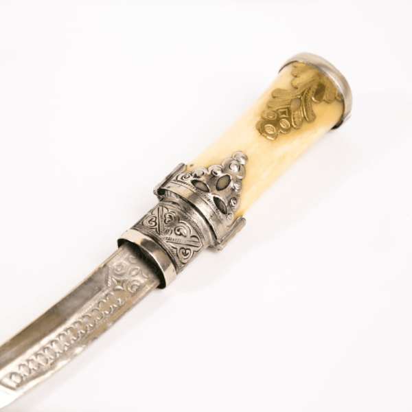 Handcrafted Moroccan Koummya Dagger – Authentic Berber Knife