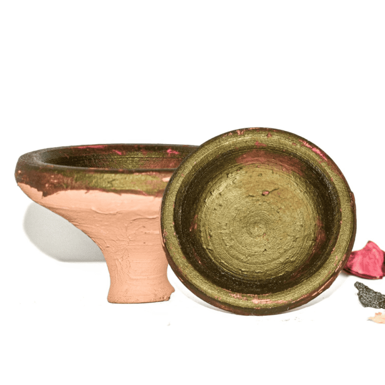 Traditional Moroccan Lip & Cheek Stain in Clay Pot – Red